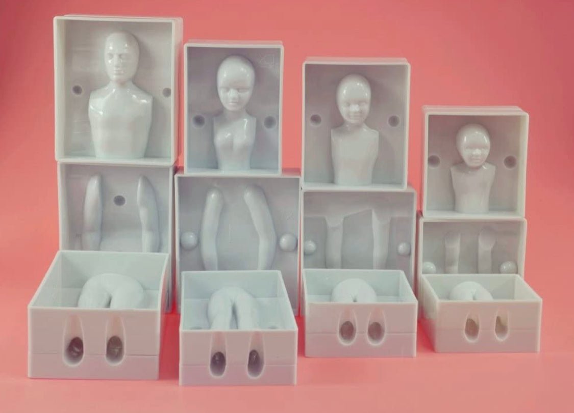 Bakewareind 3D People Mould Family Figure Fondant Mould